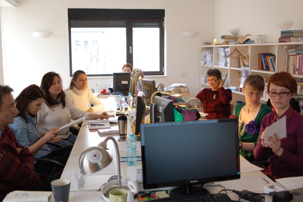 Curs de citire rapidă la sediul Curtea Veche Publishing - Curtea Veche ...